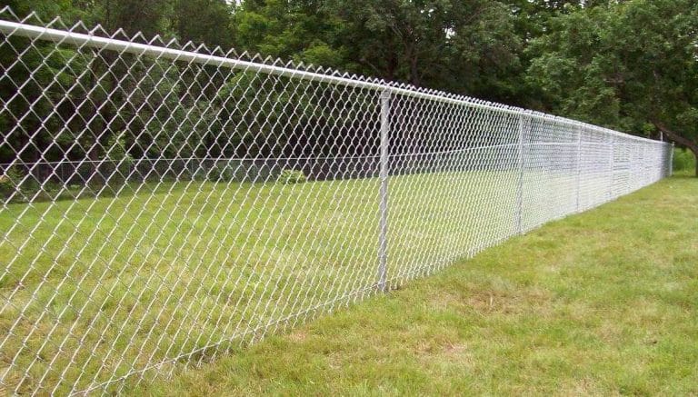 Types of Chain Link Fences - Economy Fence Tampa